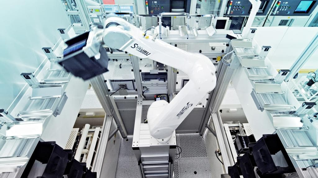 INFINEON TECHNOLOGIES AG - Industrie 4.0 Award | The Benchmark for ...